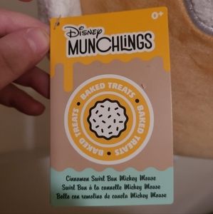 Disney | Toys | Disney Munchlings Cinnamon Swirl Bun Mickey Mouse Plush ...